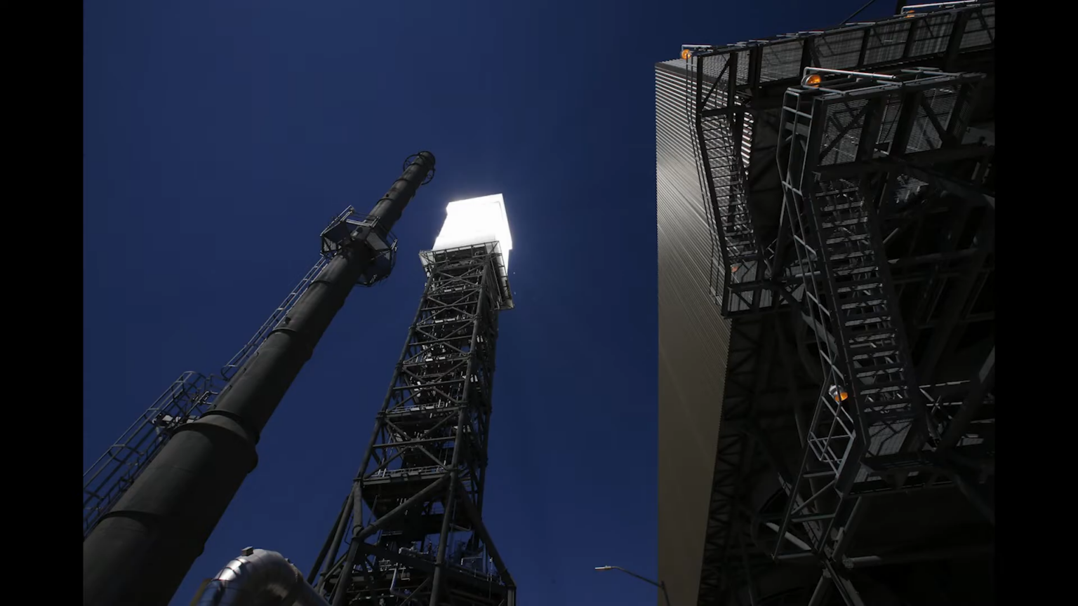 Ivanpah Solar Power Facility - A Massive Solar Power Station - Primm Nevada