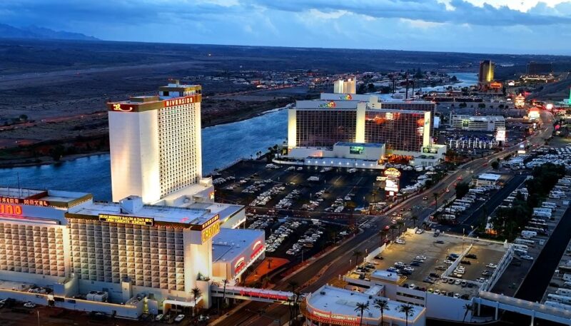 Why Stay at a 5-Star Resort When You Can Be in Laughlin?